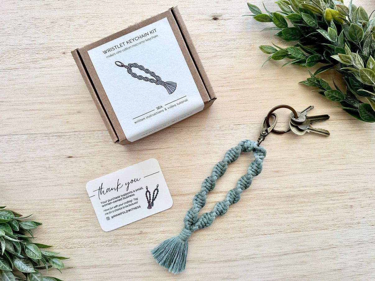 DIY Macrame Kit | Wristlet Keychain | Helix – Manifold Witness